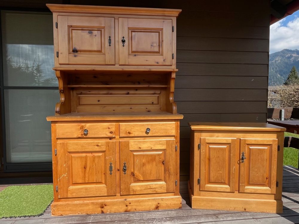 Arvenholz Esszimmer, Massivholz: Buffet und Kommode (Gebraucht) in ...