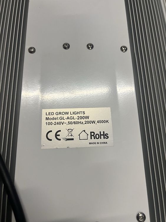 LED Grow Light 5 Stück GL-AGL-200W, 4500K - Top Zustand! (Gebraucht) in ...