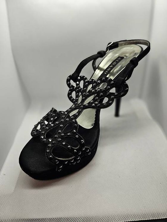 Escarpins noir strass (Gebraucht) in Meyrin für CHF 100 – mit Lieferung auf Ricardo kaufen