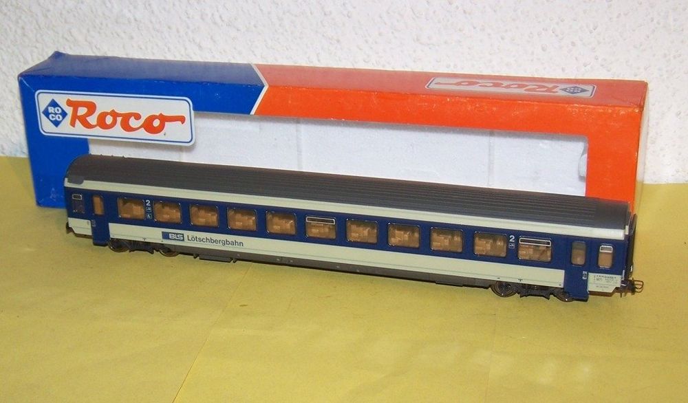 Roco H0 44475 BLS EW IV Personenwagen B 21-73 402-8, UIC (Neu und originalverpackt) in ...