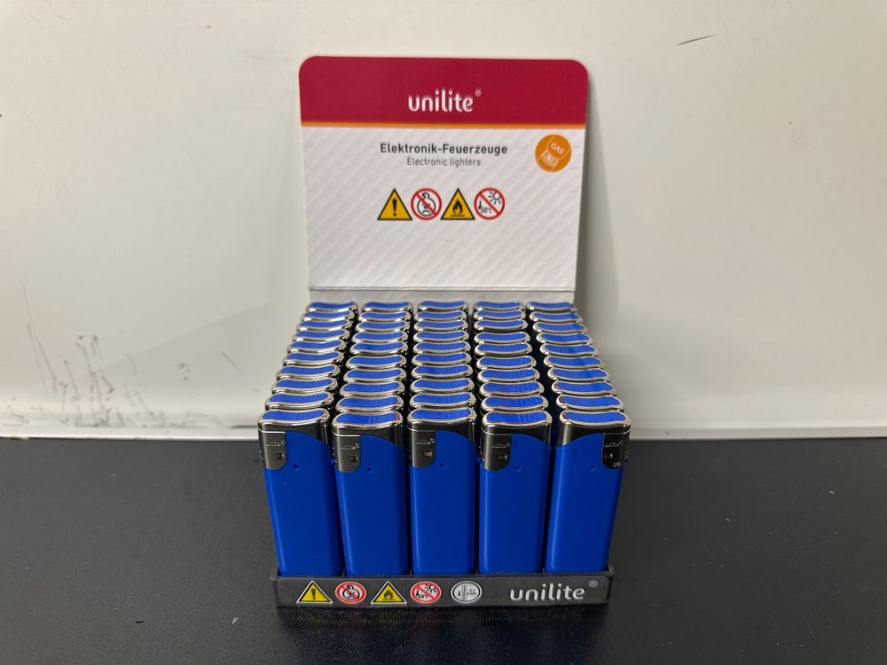 Neu Display Elektronik- Feuerzeug blau (50x) (Neu und originalverpackt) in Inwil für CHF 8 – mit ...