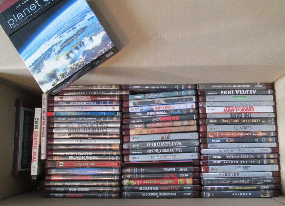 Toshiba HD DVD Player UD-E1K + ca. 60 HD DVDs - Schnäppchen! (Gebraucht ...