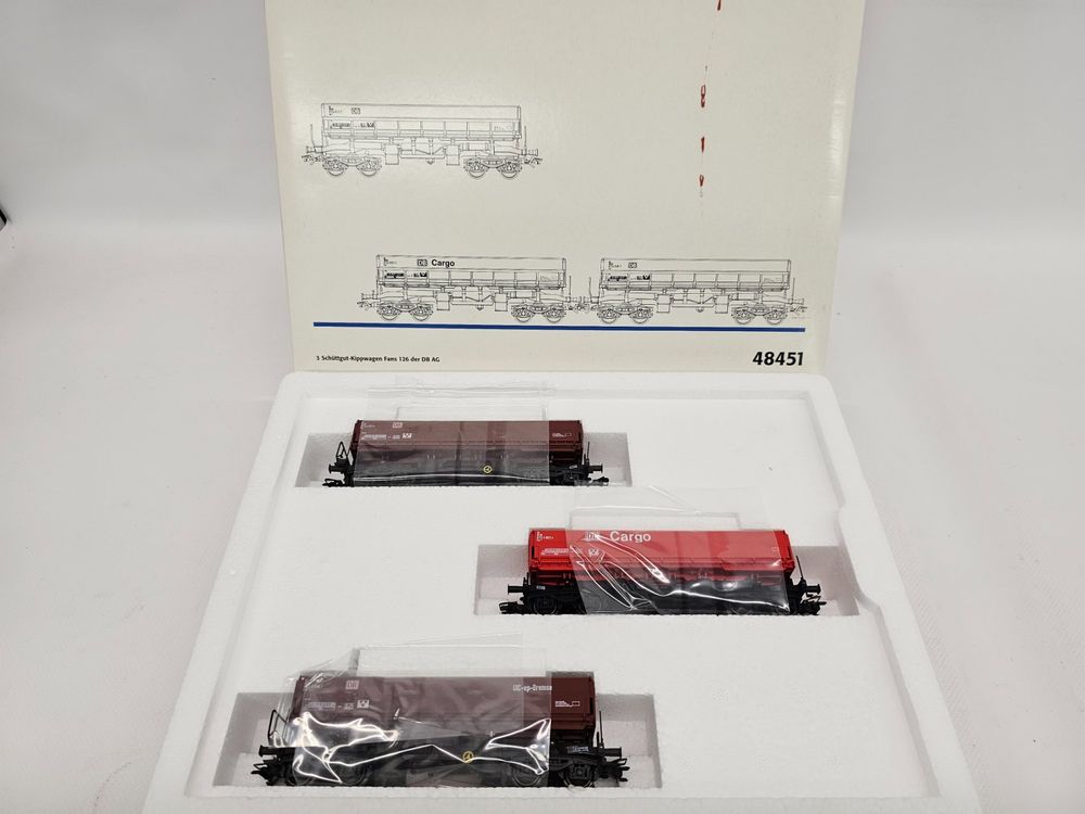 N39 MÄRKLIN 48451 3 Schüttgut-Kippwagen Fans 126 der DB | Acheter sur ...