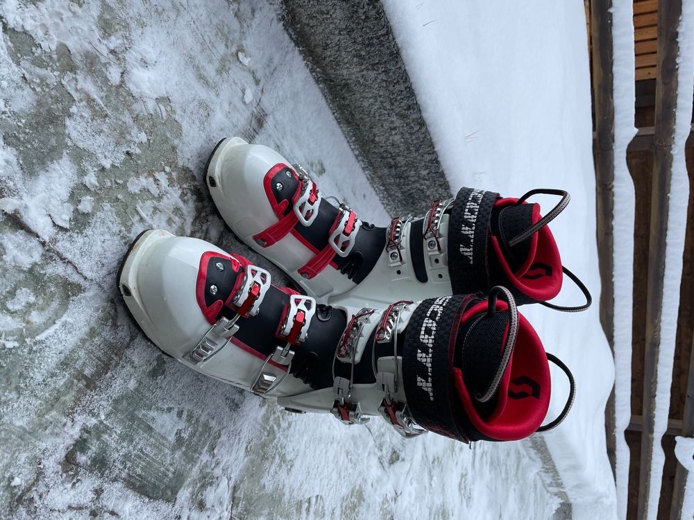 Touren Skischuh Scott Cosmos II 26,5 (Gebraucht) in Zürich für CHF 80 ...