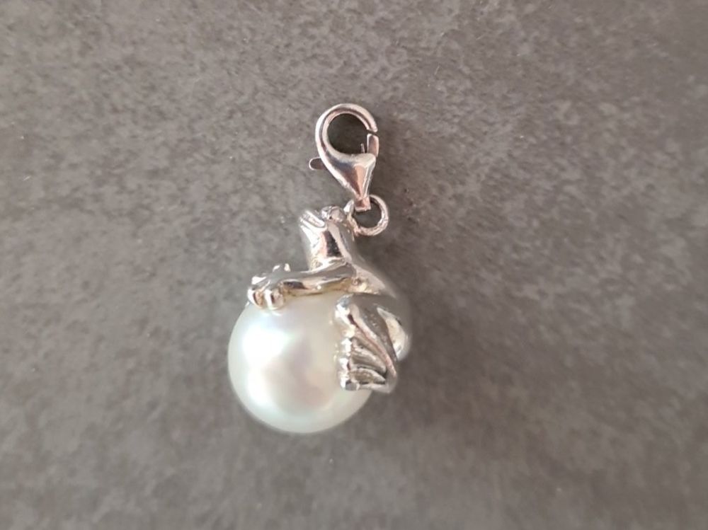 Thomas sabo Frosch auf Perle (Gebraucht) in Neuhausen für CHF 33 – mit ...