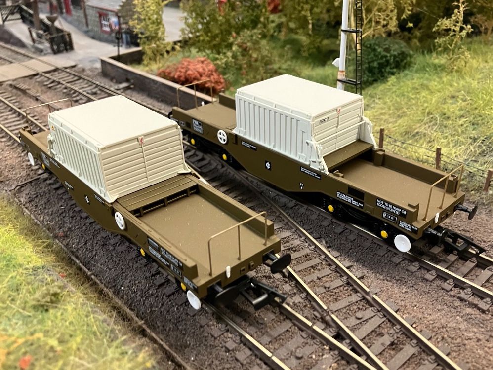 Bachmann 2 Britische Güterwagen FNA Nuclear Flask Wagons (Gebraucht) in ...