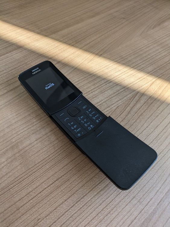 Nokia 8110 4G (Dual Sim) (Gebraucht) in Zürich für CHF 25 – mit ...
