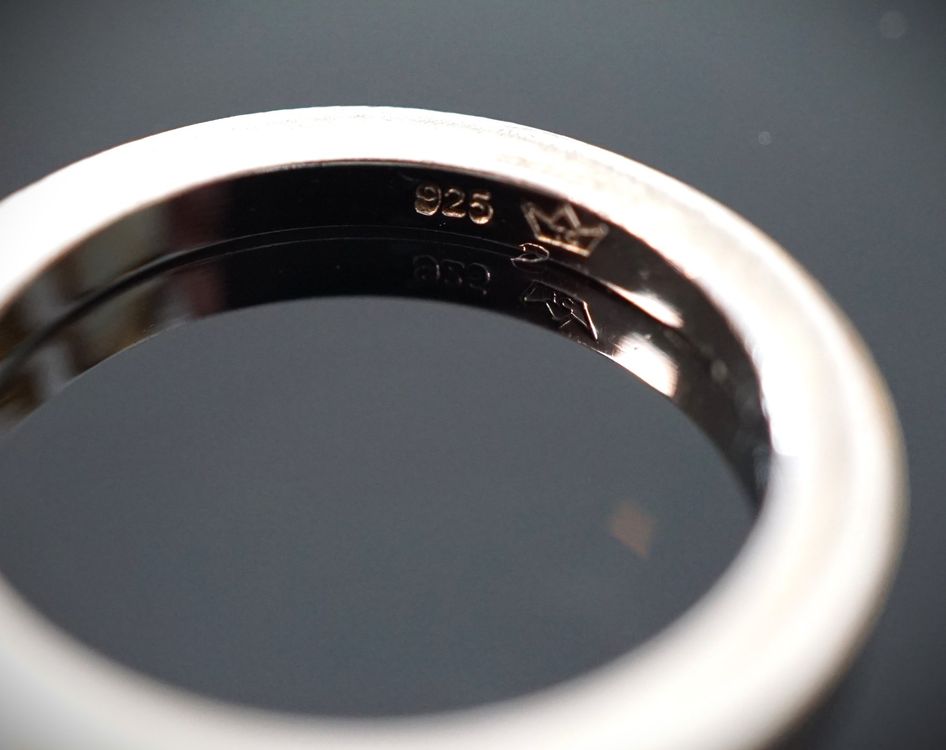 SCHLICHTER HERREN RING 925 SILBER GEPUNZT KRONE (Gebraucht) in Vettweiß für CHF 13 – mit ...