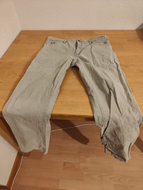 Hosen Gr. 44 (Gebraucht) in Studen BE für CHF 4 – mit Lieferung auf ...
