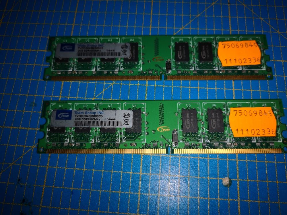 2x 2GB DDR II 800Mhz | Kaufen auf Ricardo