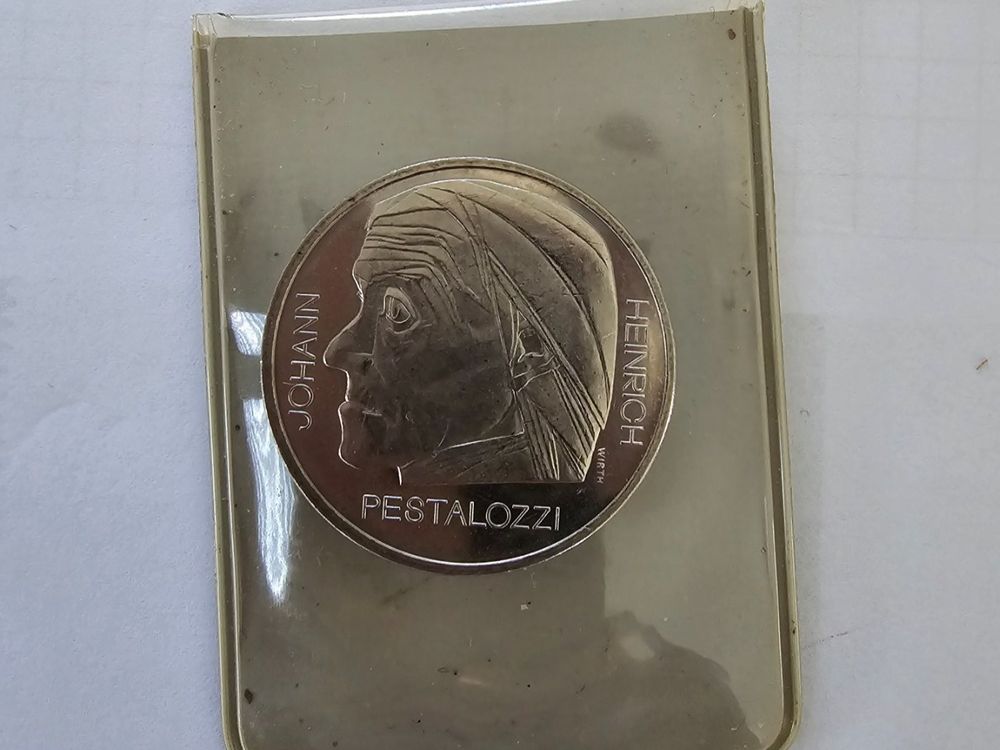 5 chf Johann Heinrich Pestalozzi 1977 (Gebraucht) in Kölliken für CHF 5 – mit Lieferung auf ...