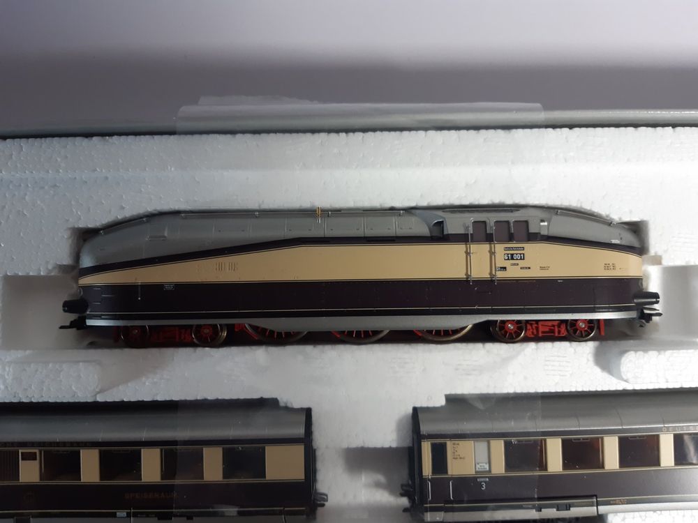 Märklin 26610 - Zugpackung Henschel Wegmann (Neu und originalverpackt ...