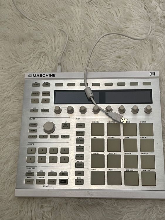 Native Instruments Maschine MK2 White (Gebraucht) in für CHF 100 – mit ...