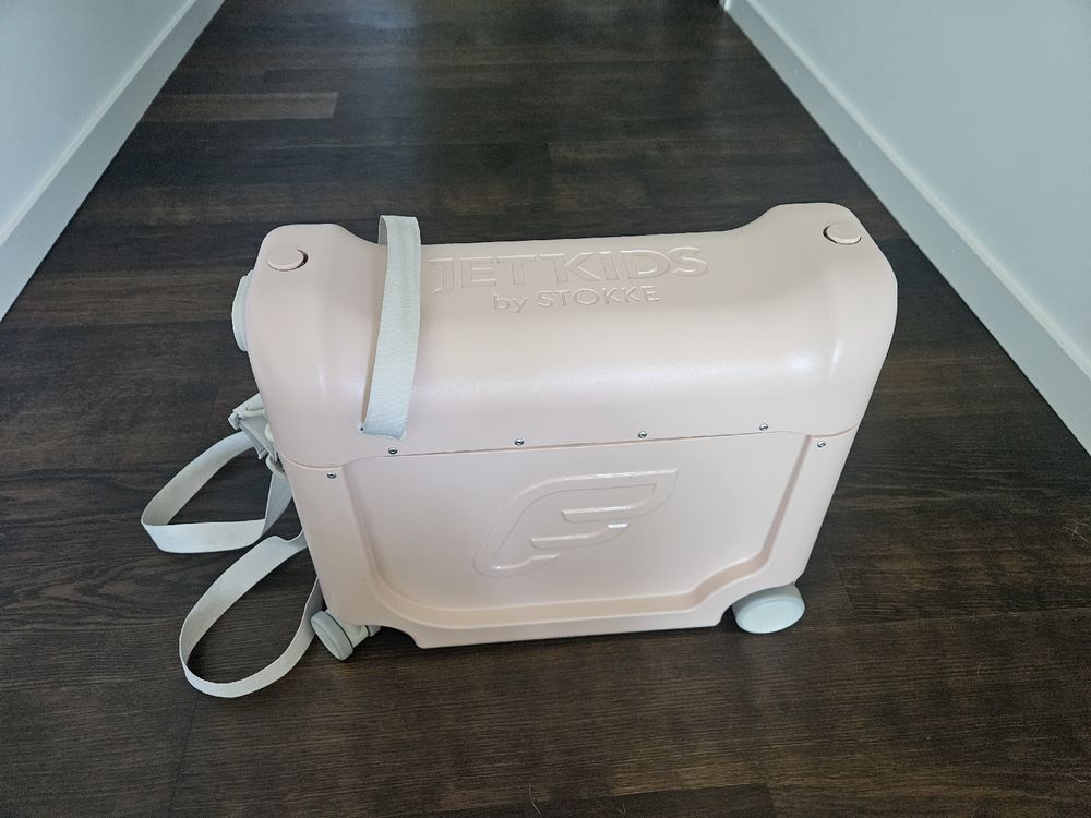 Stokke JetKids Pink - NEW (Neu (gemäss Beschreibung)) in Rotkreuz für ...