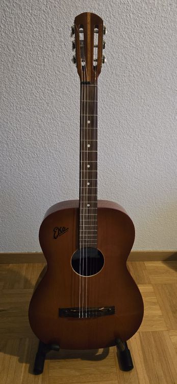 EKO akustische Gitarre, DEFEKT (Gebraucht) in Meilen für CHF 1 – nur ...