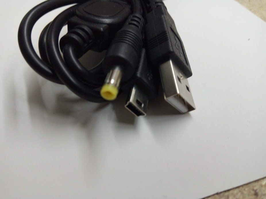 PSP USB Cable 2 in 1 + Charger Cable (Neu und originalverpackt) in ...