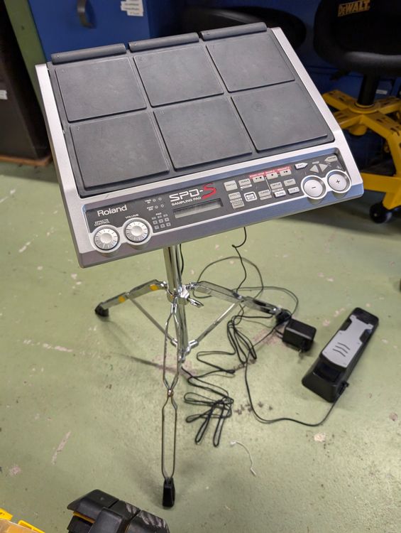 Roland SPD-S Sampling Pad (Gebraucht) in Trübbach für CHF 200 – mit ...