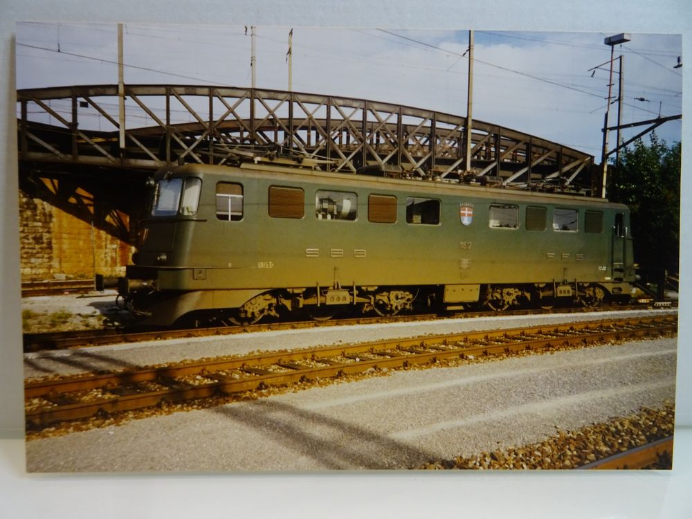 Foto SBB Lok Ae 6/6 11515 "Brunnen" grün Brücke Zürich 8.90 (Neu ...