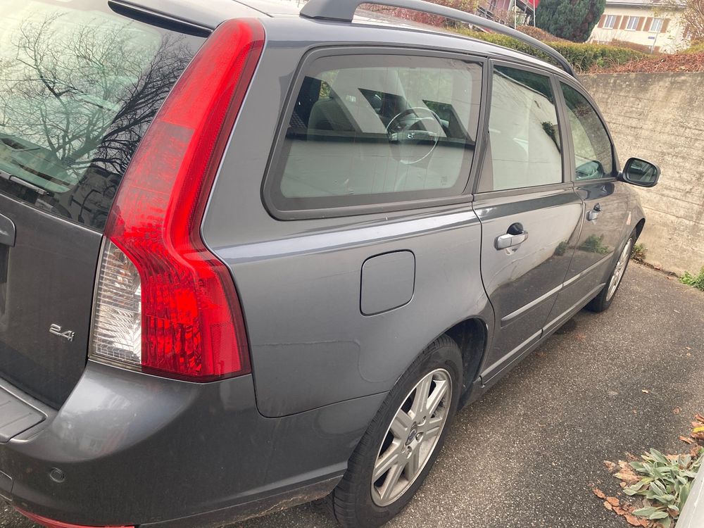 Volvo V50 2.4l (Defekt) in st.gallen für CHF 996 – nur Abholung auf ...