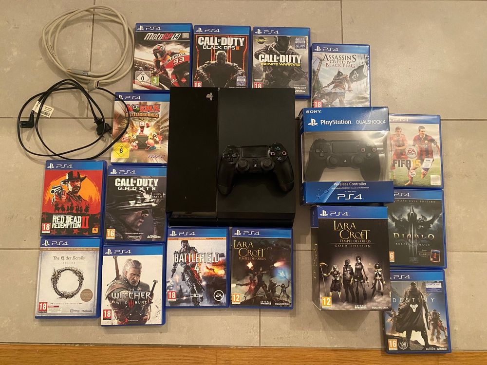 PlayStation 4 + 2 Controller + 14 Spiele (Gebraucht) in Wettingen für CHF 220 – mit Lieferung ...