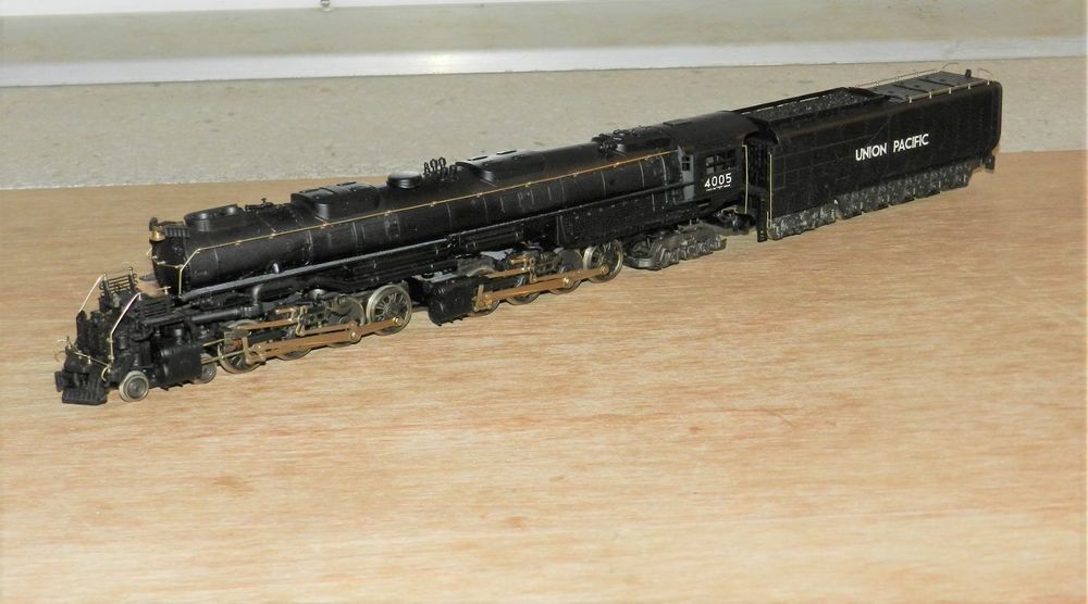 Rivarossi H0 GL D-Lok Big Boy der UP Nr. 4005 (Gebraucht) in Jona für ...