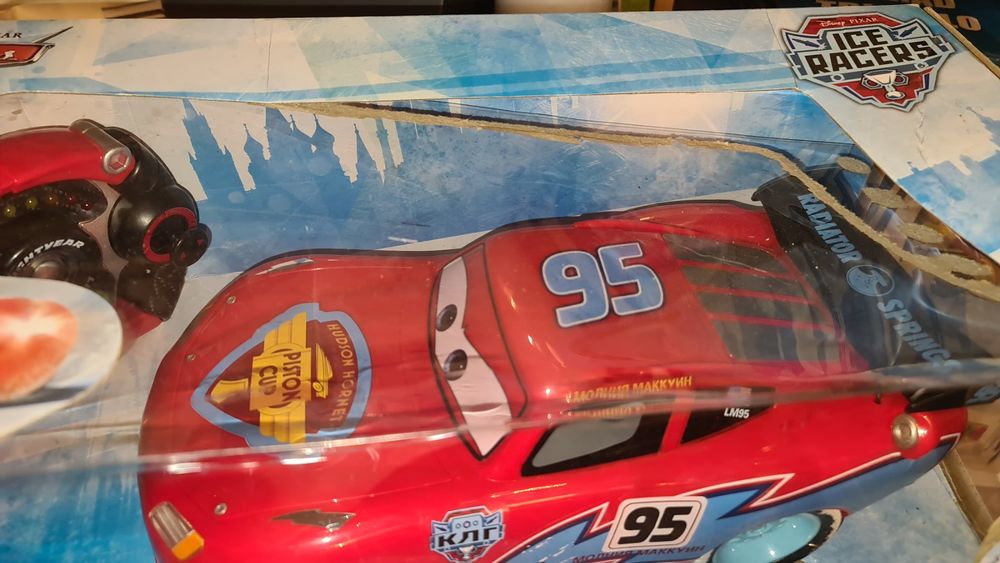 RC ICE RACING ULTIMATE Lightning McQueen (Neu und originalverpackt) in ...