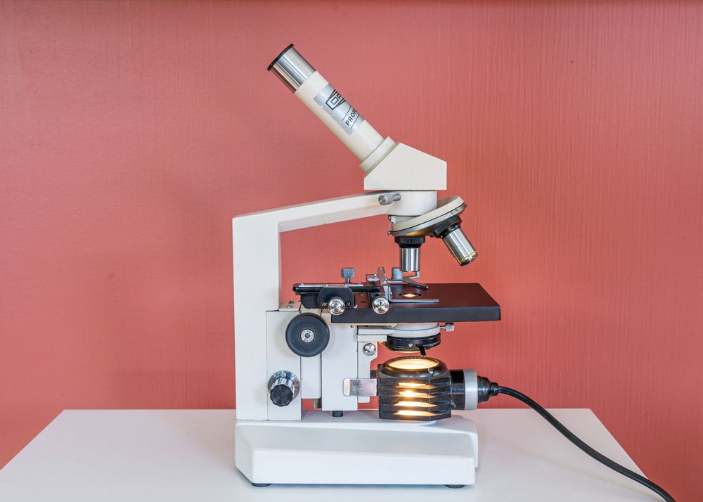 Labor - Mikroskop LM 1500S (Gebraucht) in Biel/Bienne für CHF 92 – mit ...