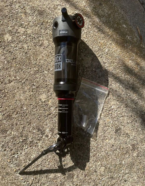 RockShox Deluxe Select R 205x60 mm Trunnion | Kaufen auf Ricardo