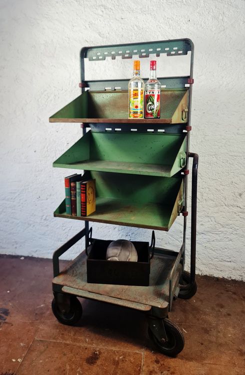 Vintage Industrial Möbel Rollwagen Servierwagen Trolley | Acheter sur ...