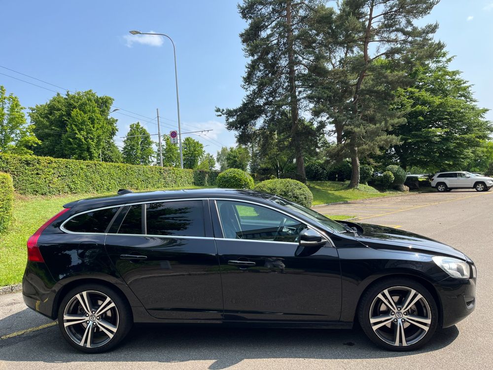 Fabelhafte Volvo V60 D3 Ebenbild