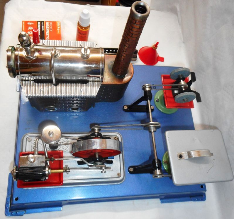 Dampfmaschine Wilesco D101 Komplettset (Gebraucht) in Hefenhofen für ...