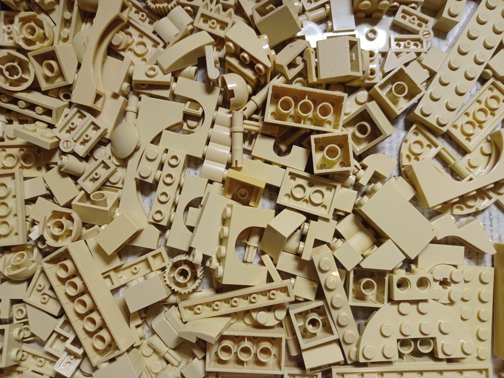 LEGO 200 Verschiedene Beige Teile -H91 | Kaufen auf Ricardo