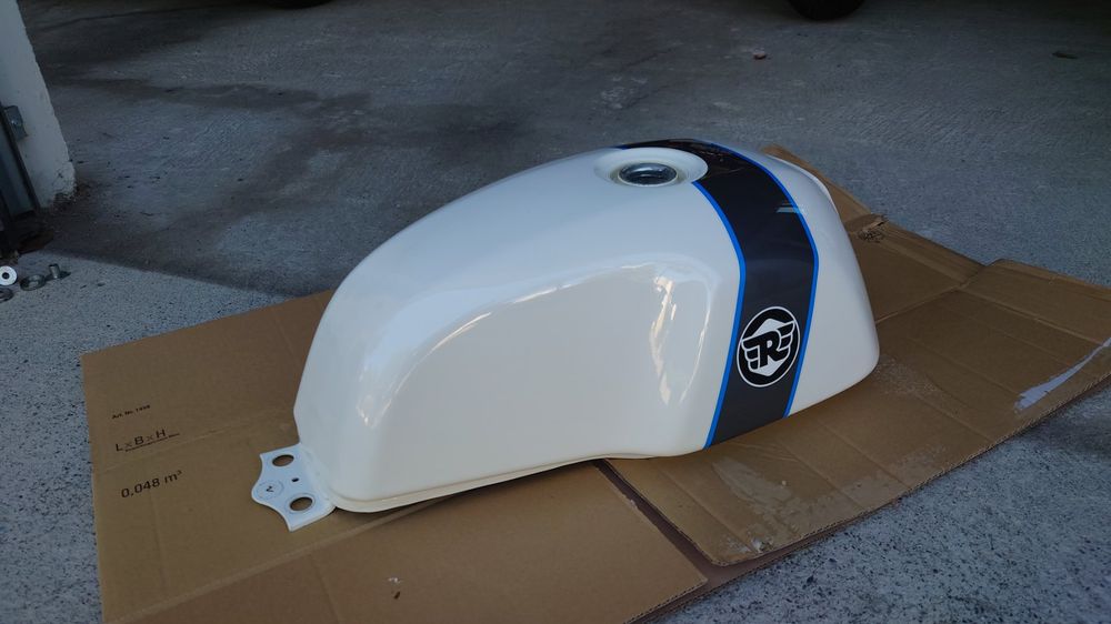 Tank für Royal Enfield Continental GT 650 (Gebraucht) in Bellach für ...