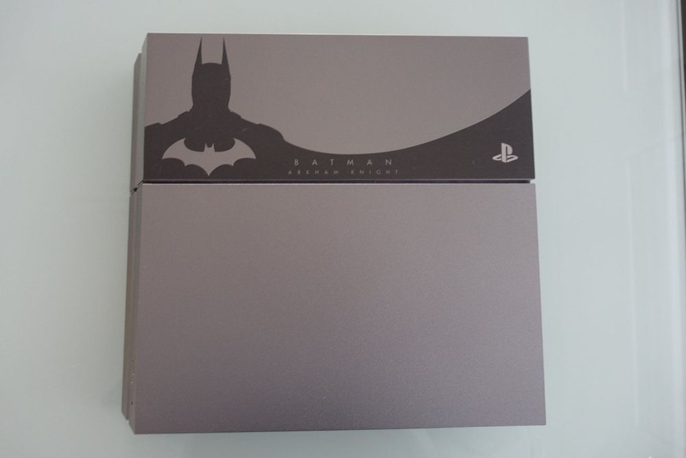 Sony Playstation 4 (PS4) Batman LIMITED | Kaufen auf Ricardo