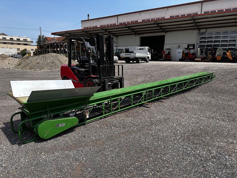Förderband mit Einfülltrichter (Gebraucht) in Sempach Station für CHF ...