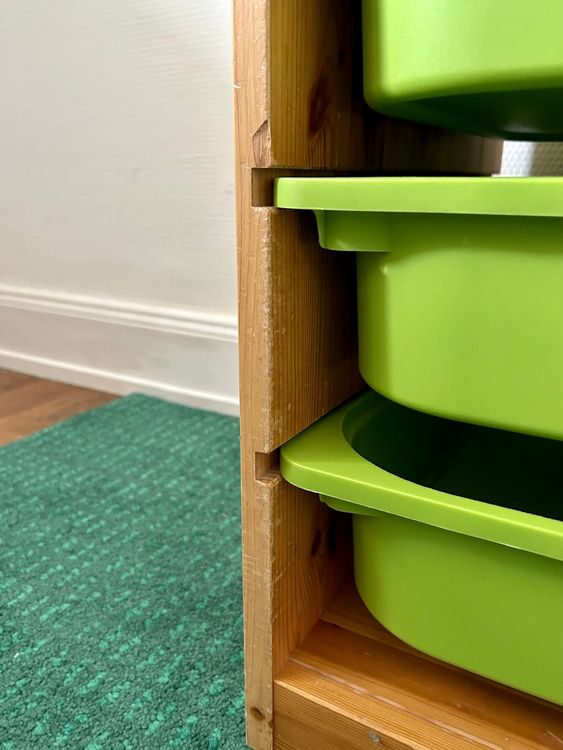 IKEA / TROFAST mit 3 Boxen (hellgruen) (Gebraucht) in Dietlikon für CHF ...