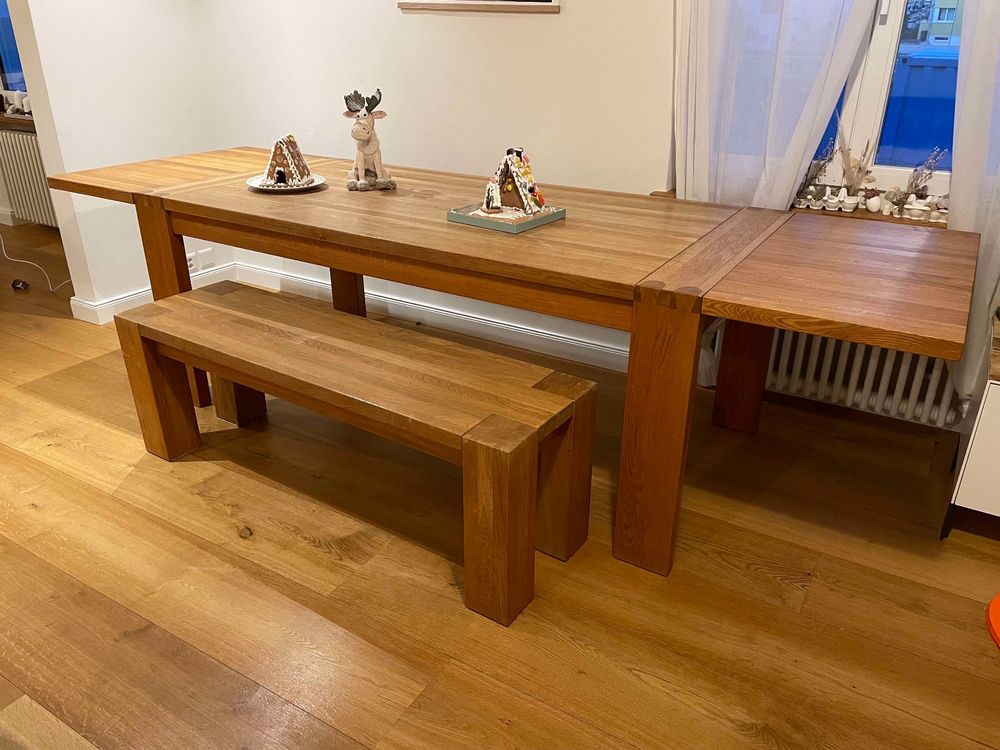 Holztisch Mit Bank