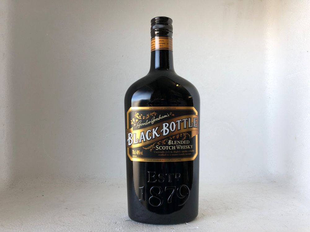 Black Bottle Blended Scotch Whisky 40% (Neu und originalverpackt) in ...