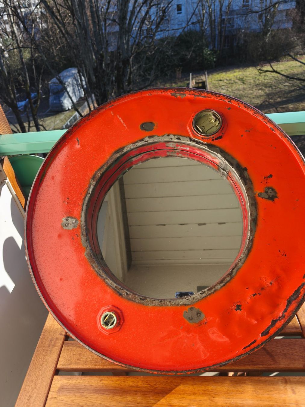 Miroir rouge, pièce unique! Créé avec un bidon industriel (D'occasion ...