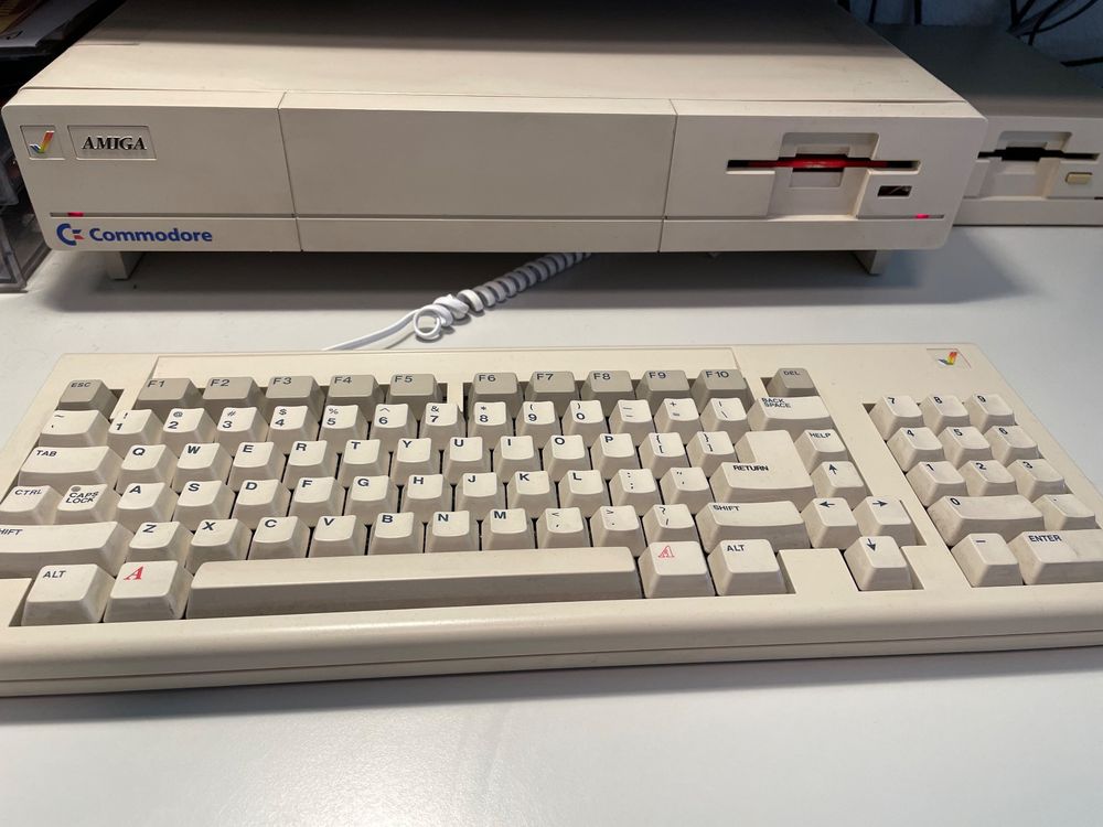 Amiga 1000 recap 2021 | Kaufen auf Ricardo