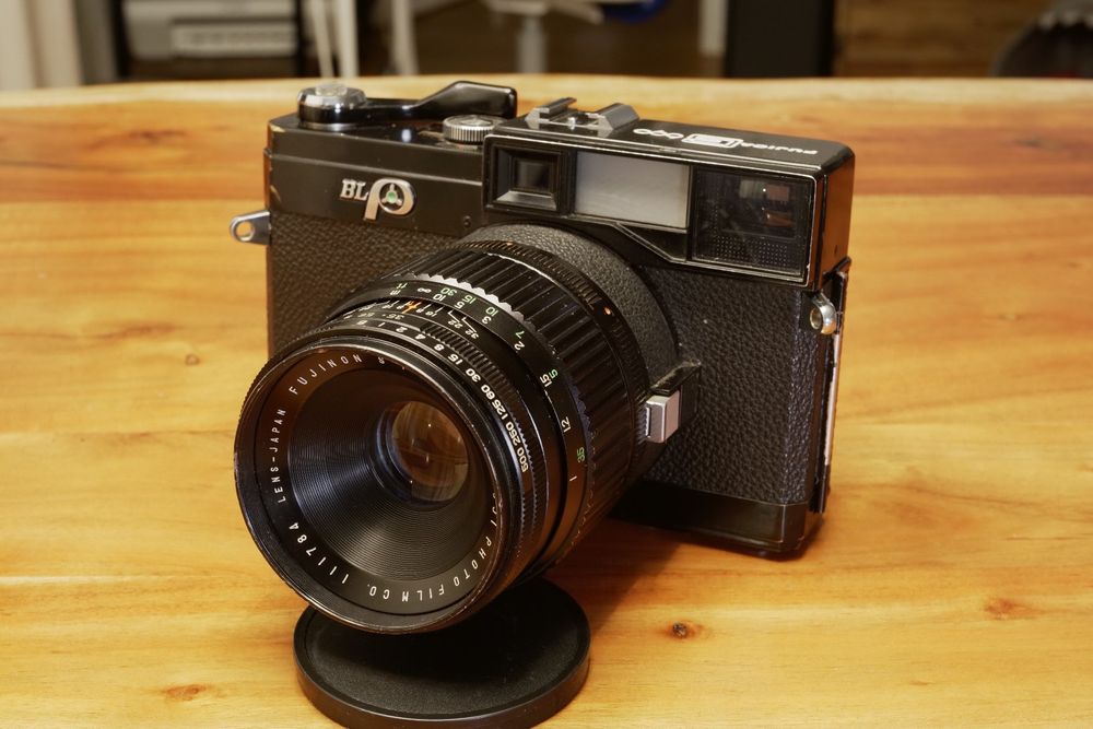 Fuji G690 6x9 Rangefinder mit 100mm f3.5 ("Texas Leica") (Gebraucht) in Grüt (Gossau ZH) für CHF ...