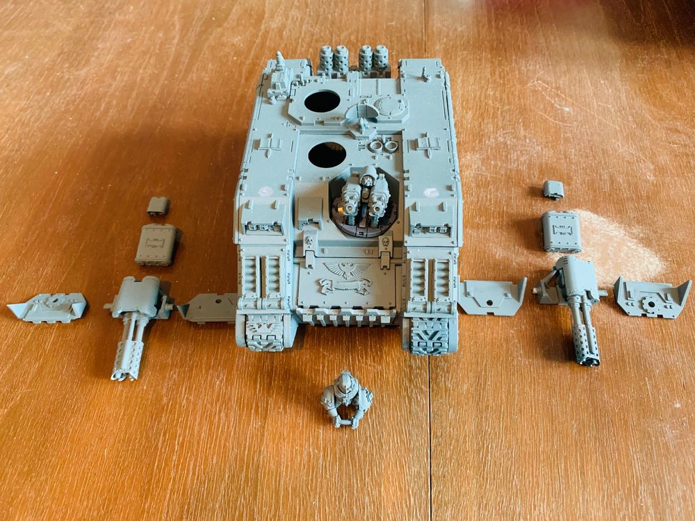 Warhammer 40000 Grey Knights Land Raider Redeemer (Gebraucht) in ...