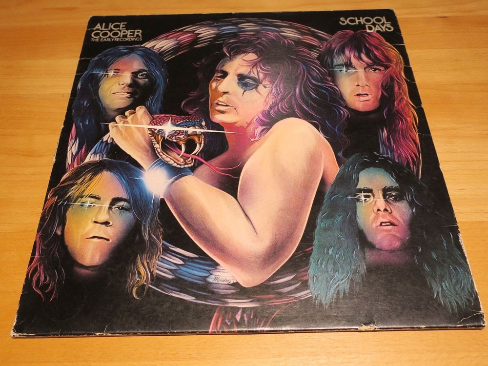Alice Cooper – School Days - 2 LP's (Gebraucht) in Wangen ZH für CHF 9.9 – mit Lieferung auf ...