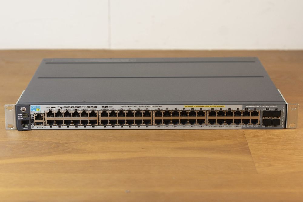 HPE Aruba 48P GbE POE+ Switch inkl. 2-port 10-GbE SFP+ Modul (Gebraucht ...