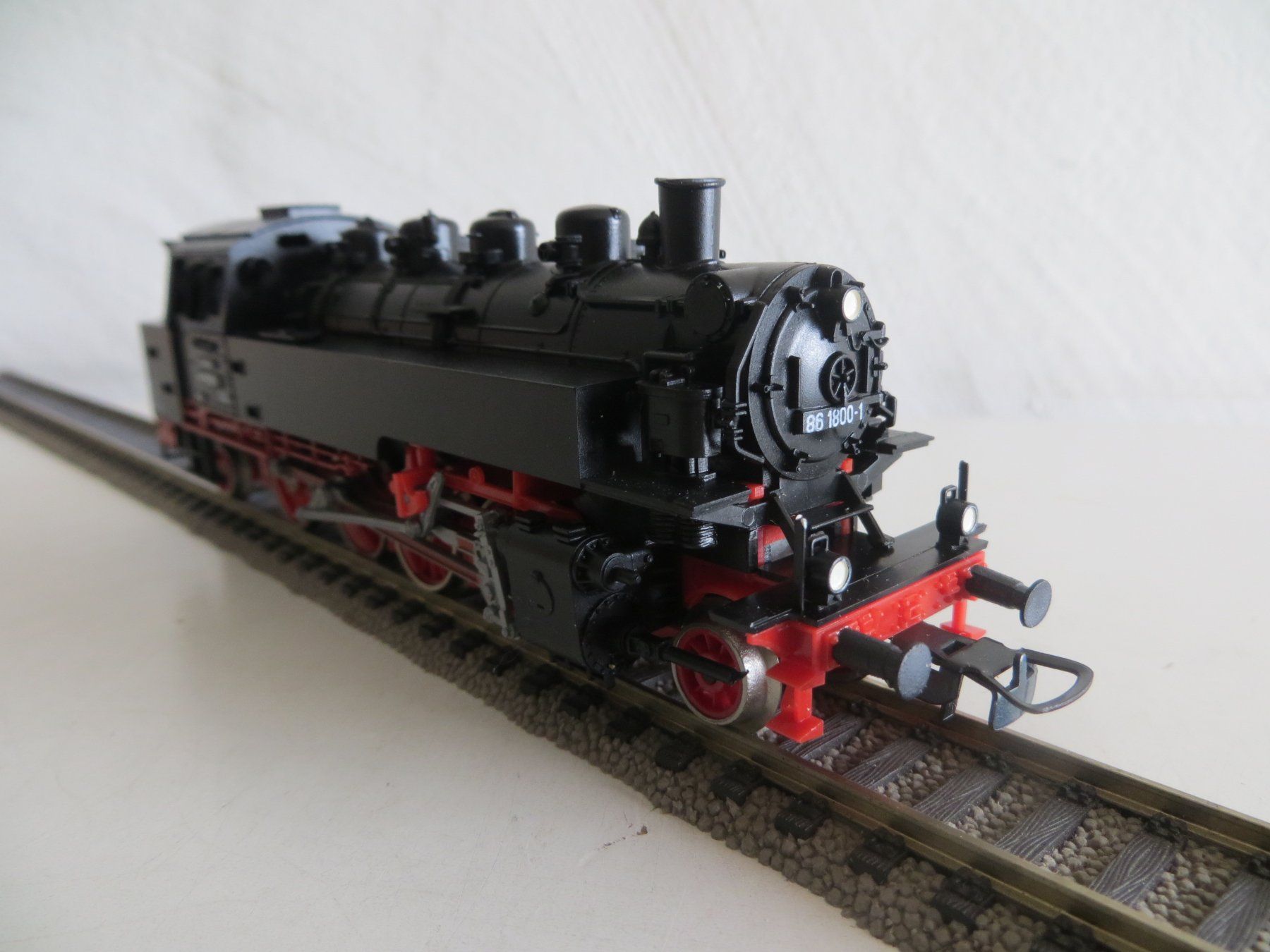 Piko H0: Dampflok BR 86 der DR, GS, EM 27 schwarz, OVP (Gebraucht) in ...