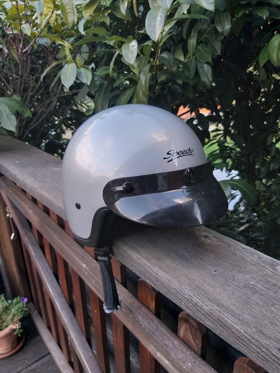 Helm (Gebraucht) in Rodels für CHF 26 – mit Lieferung auf Ricardo kaufen