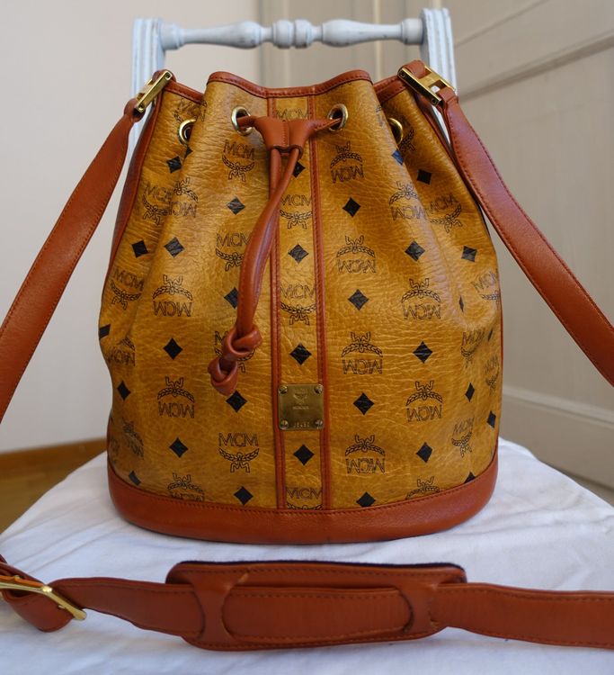 Original MCM Bucket Bag, Made in Germany | Kaufen auf Ricardo