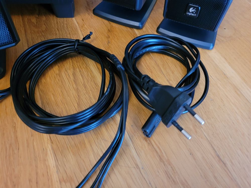 Logitech X-540 PC Gaming Lautsprecher Soundsystem 140 Watt (Gebraucht ...