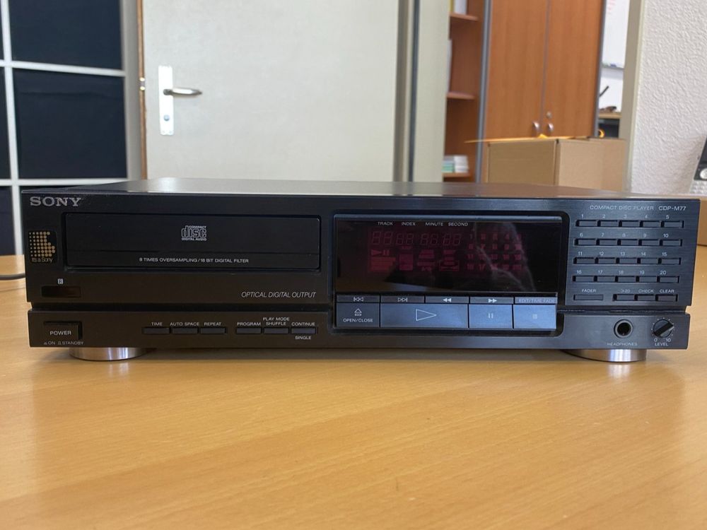 SONY CDP-M77 (mit Fernbedienung) | Kaufen auf Ricardo