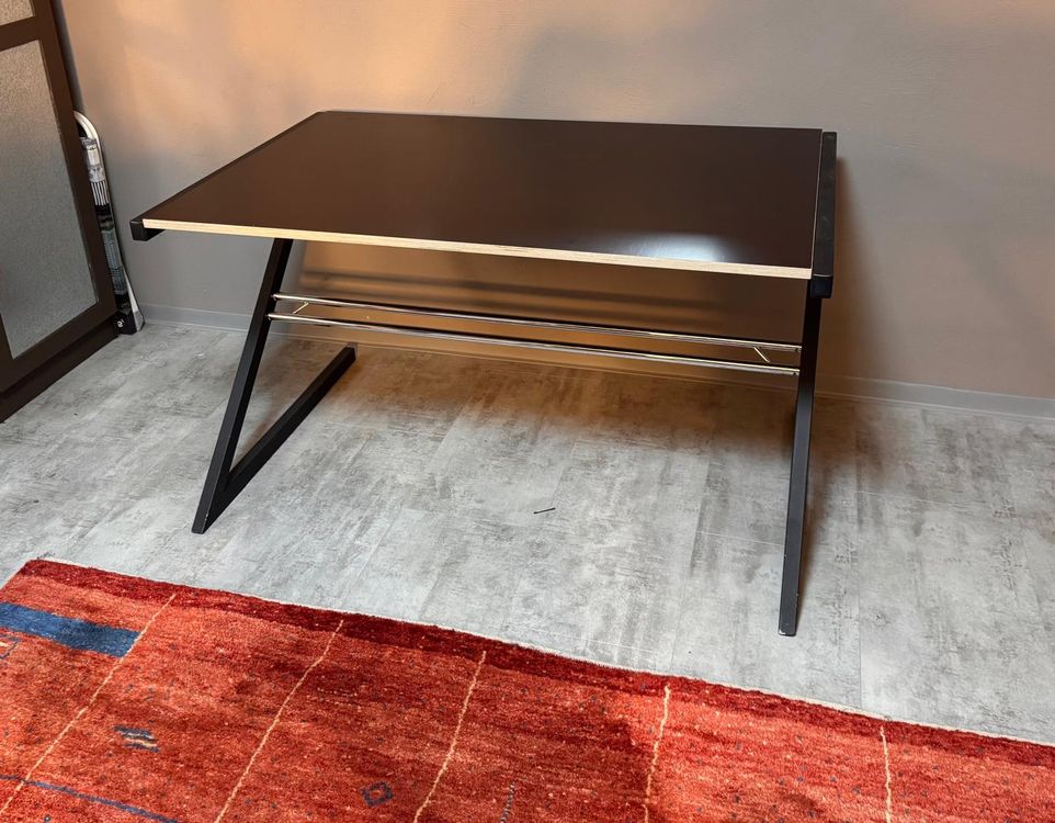 Tischfu Metall Schwarz